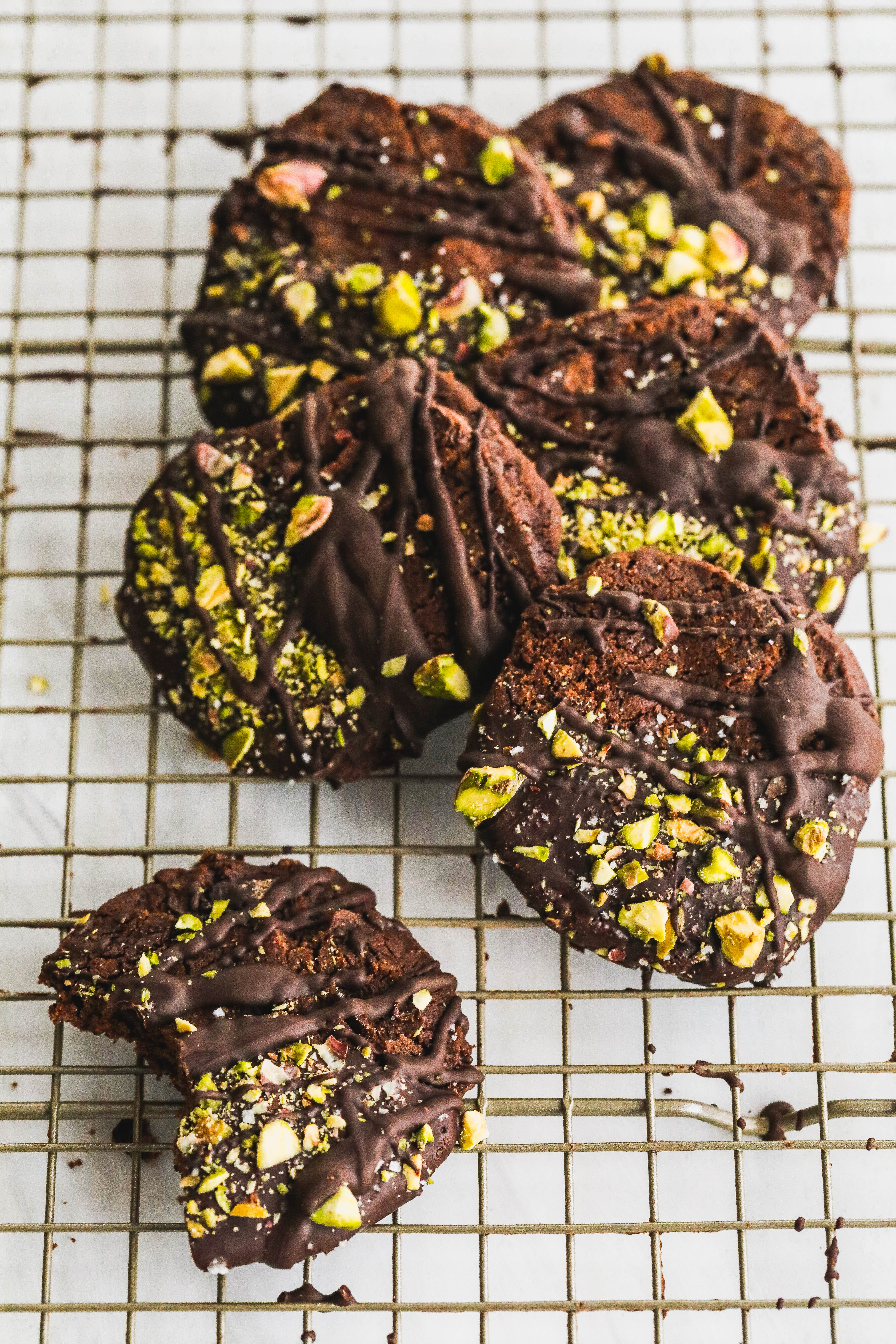 Pistachio Chocolate Sablés with Chocolate Drizzle - Never Not Hungry